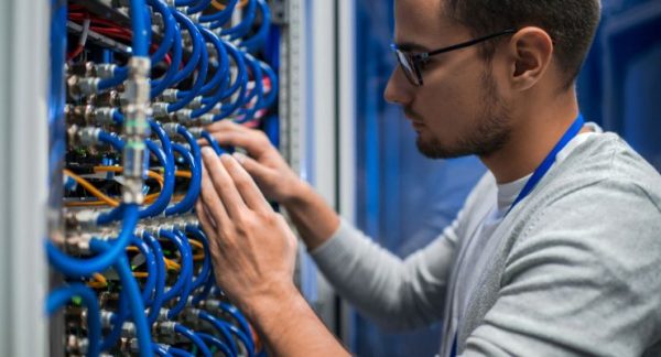 Šta je proksi (proxy) server i kako funkcioniše?